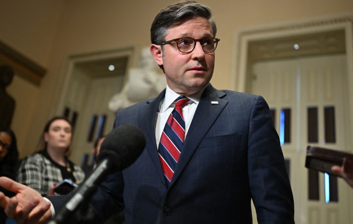 basil10 • CNN: Условия помощи Украине остаются неизменными, заявил спикер Палаты представителей ...